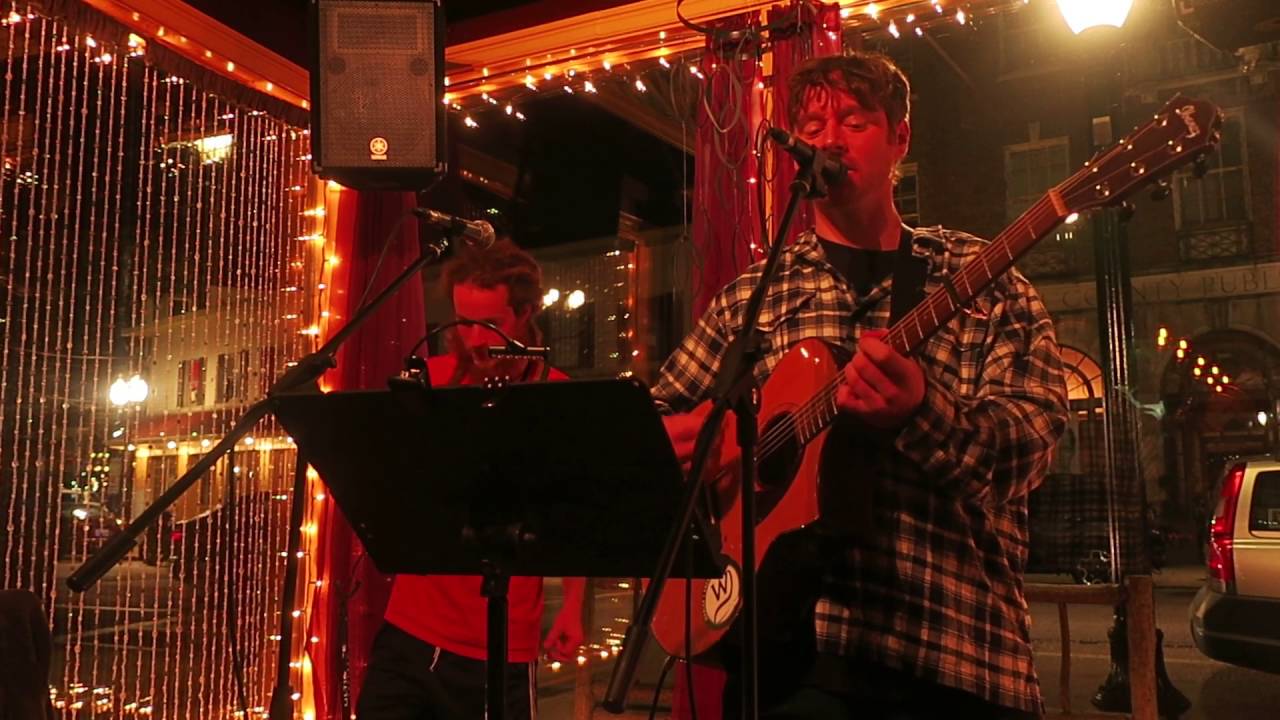 Sweet Thing @ Perks & Corks, Westerly RI w/Devin Bender - YouTube