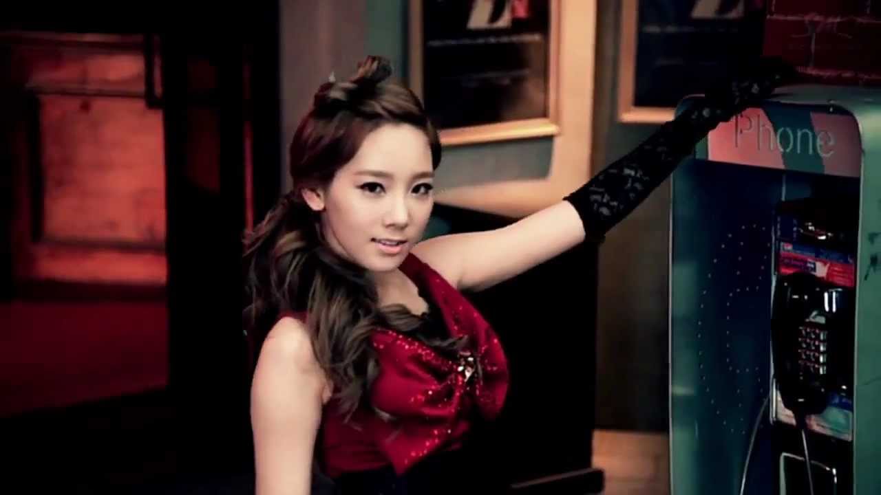 Girls Generation/SNSD - Paparazzi - Close up MV - YouTube