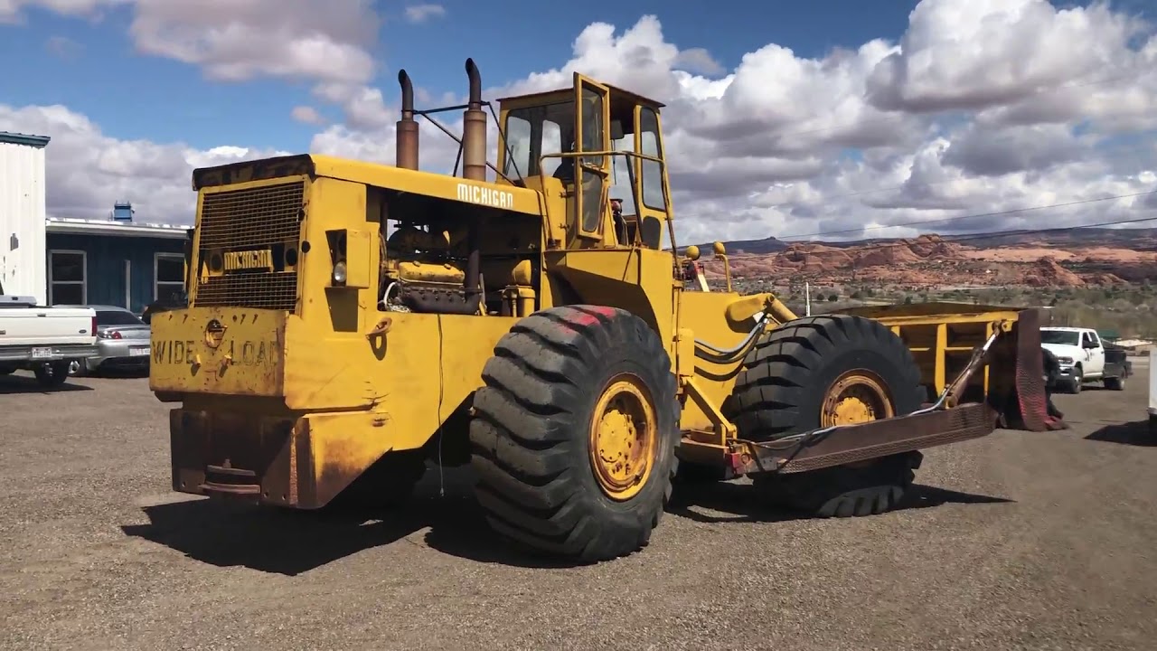 Michigan 280GM Dozer - YouTube