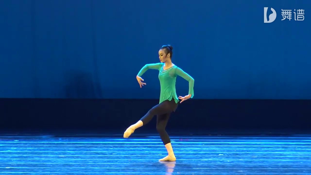 11th Taoli Cup Chinese Dance Competition - Wang Jiaxin - YouTube