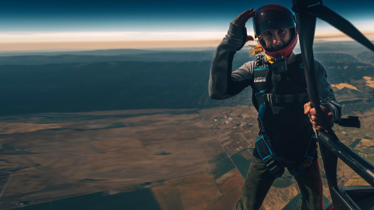 Solar Eclipse 2017: RAW FOOTAGE | Skydiving from Helicopter [4K + GoPro ...
