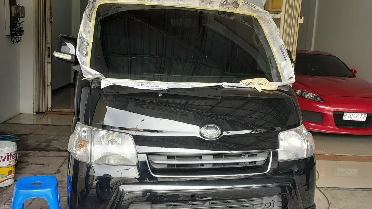 Poles kaca depan grand max bersama mas yanto - YouTube