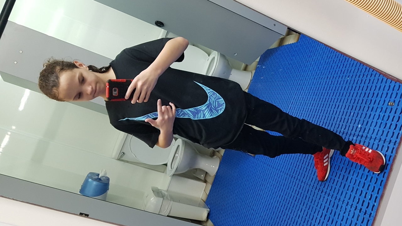 Charli Gray Live Stream - YouTube