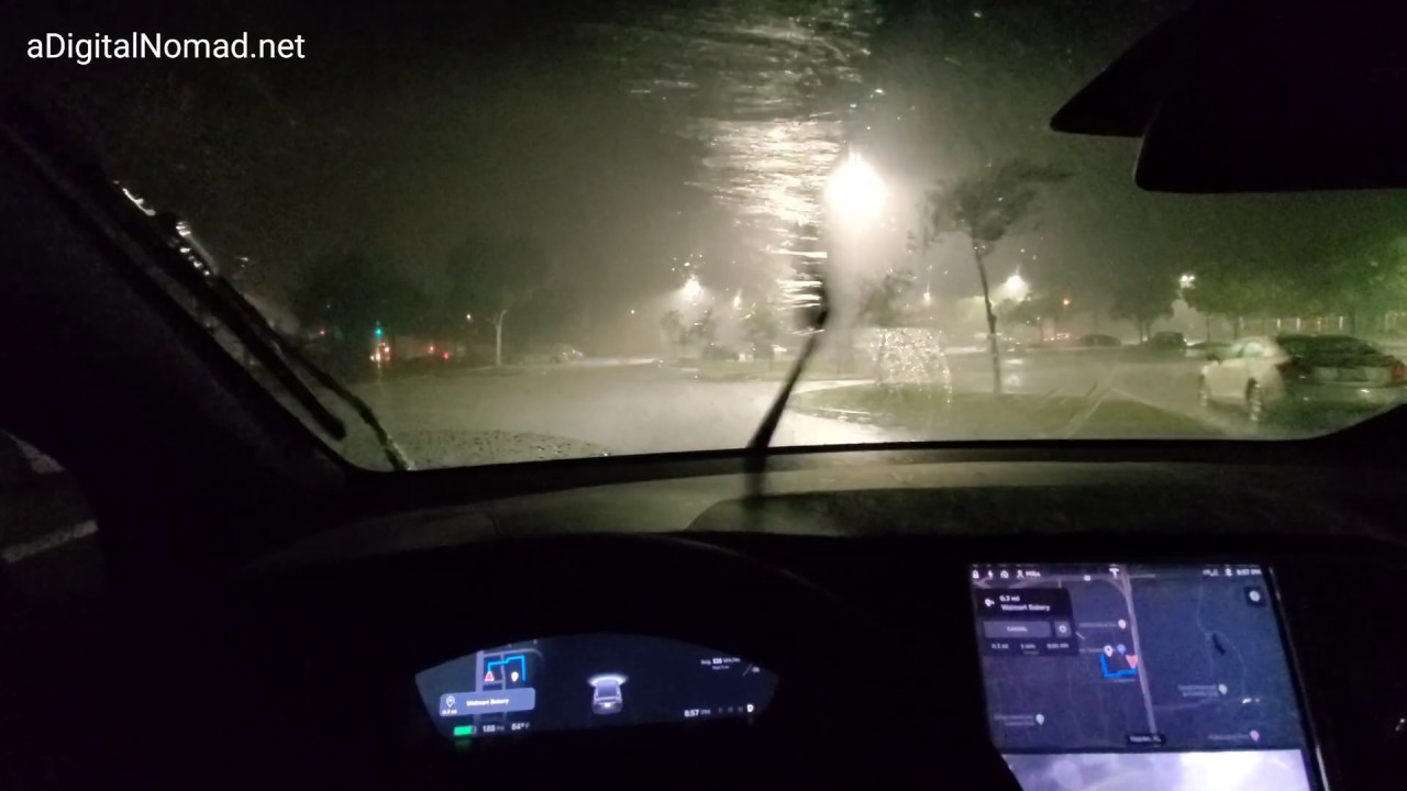 "Front camera blocked or blinded" TESLA AutoPilot 2020.4.1 - YouTube