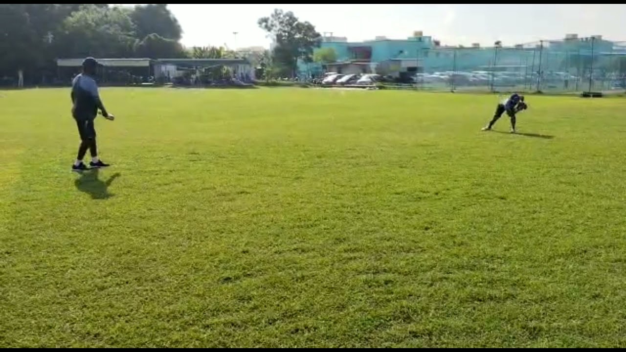 WICKET KEEPING DRILLS (FLAT CATCHES) - YouTube