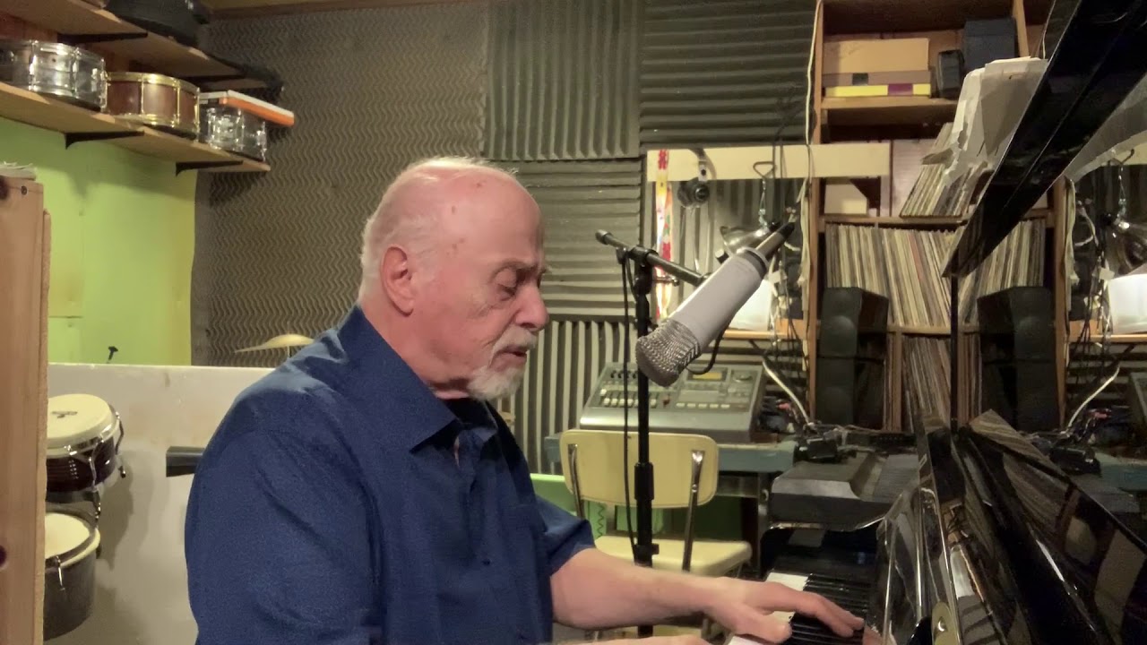 Dave Getz does Embraceable You - YouTube