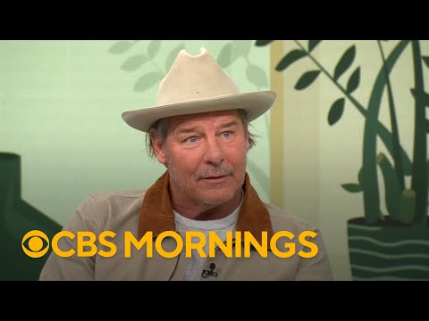 HGTV host Ty Pennington opens up about his mom's battle with a chronic lung condition