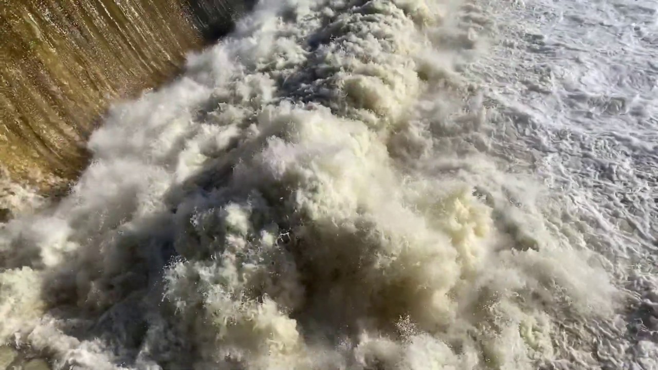 The Ford Dam on the Mississippi River - YouTube