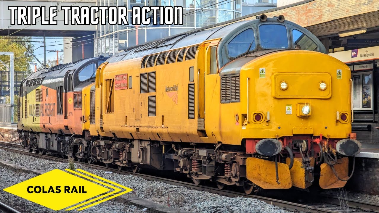 Triple Tractor Action at Wolverhampton 31/10/23 - YouTube