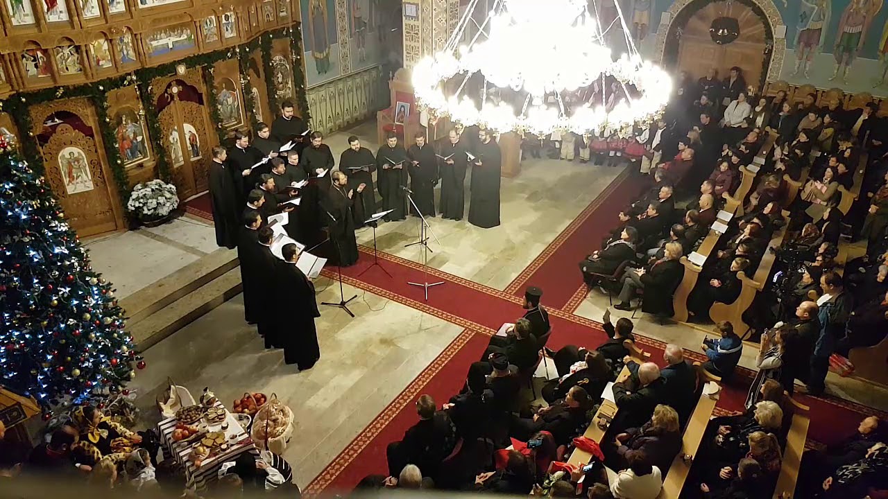 Grupul TRONOS - Oaspeti cu azur in gene (Concert colinde catedrala ...