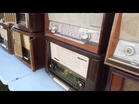 SHORT VIDEO OF HUGE LOT OF LARGE VINTAGE GERMAN TUBE RADIOS & CONSOLES FOR SALE