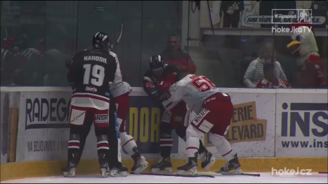 Michal Kunc vs Marko Daňo |OLO 1:2 TŘI - 08.10.2021| - YouTube