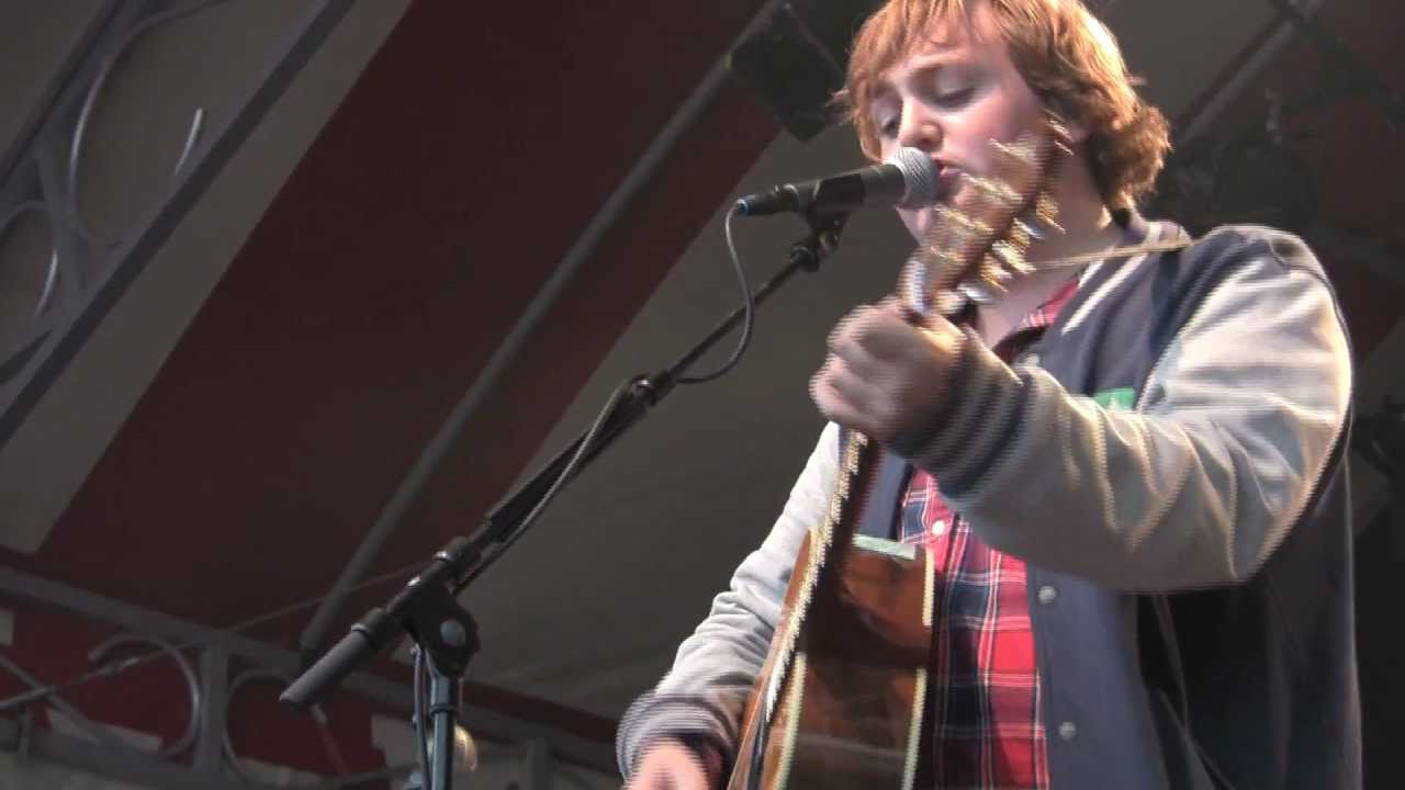 Tim Knol @ Oerol 2011 - When I Am King - Groene strand Terschelling ...