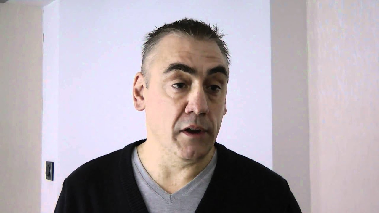 John Roest op 9 november 2010. - YouTube