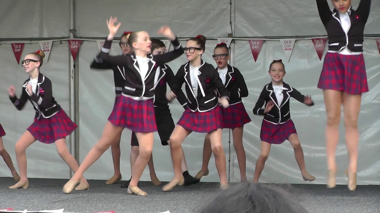 algester state school fete dance 2 - YouTube