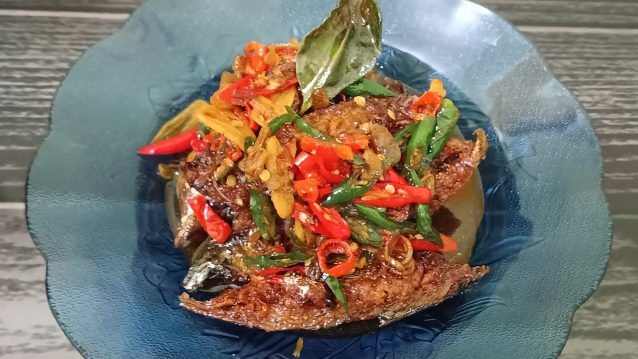 Masak simpel yang cepet tapi rasanya enak || Tumis ikan cue keranjang ...