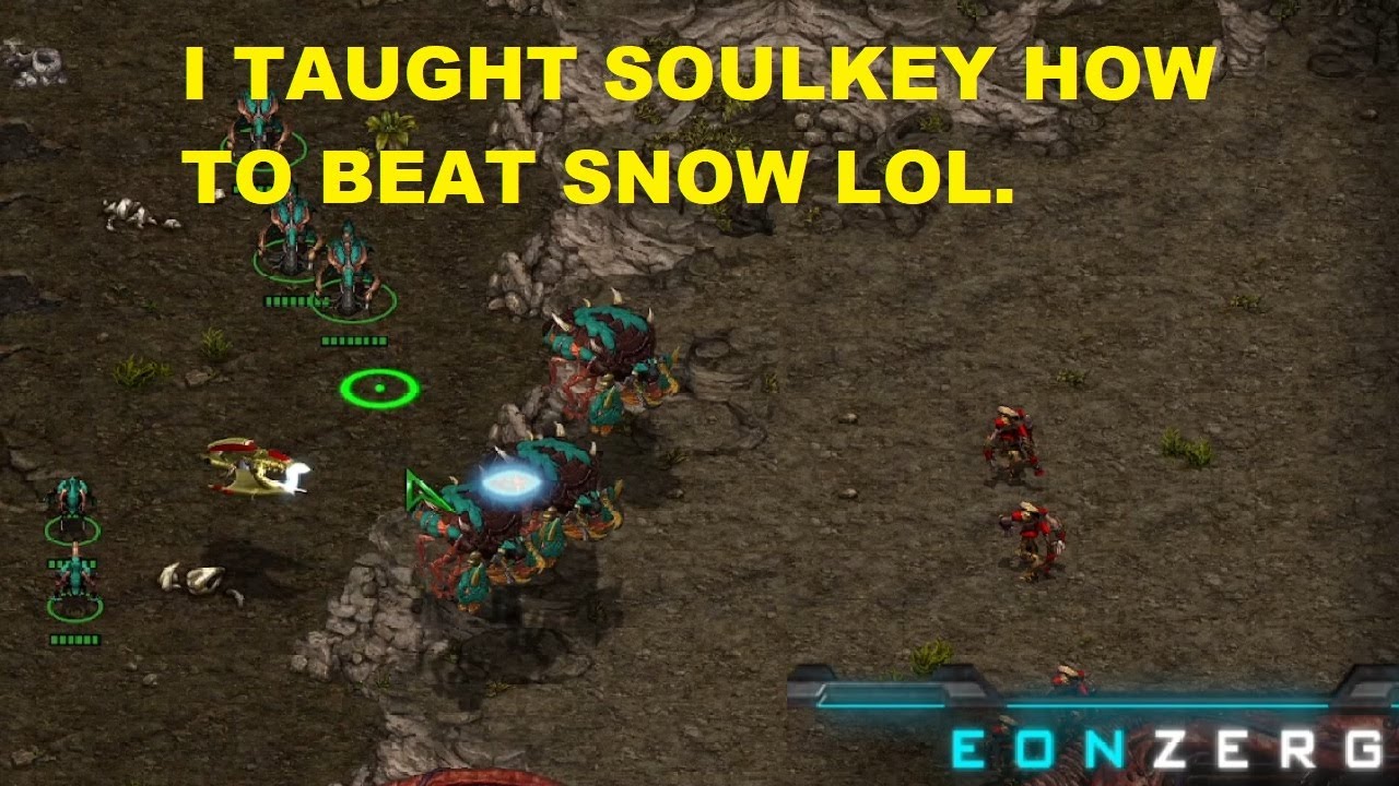 I TAUGHT SOULKEY HOW TO BEAT SNOW IN ASL LOL - YouTube