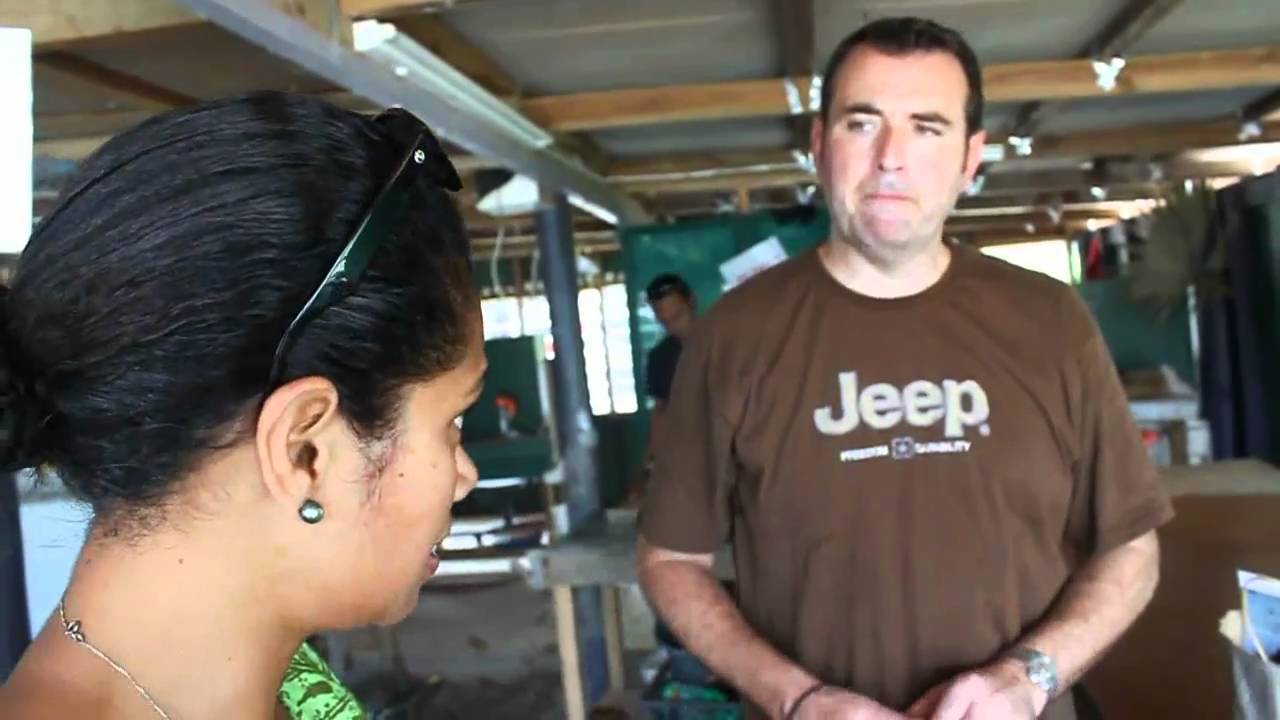 Savusavu - Tour of J Hunter Pearls - YouTube
