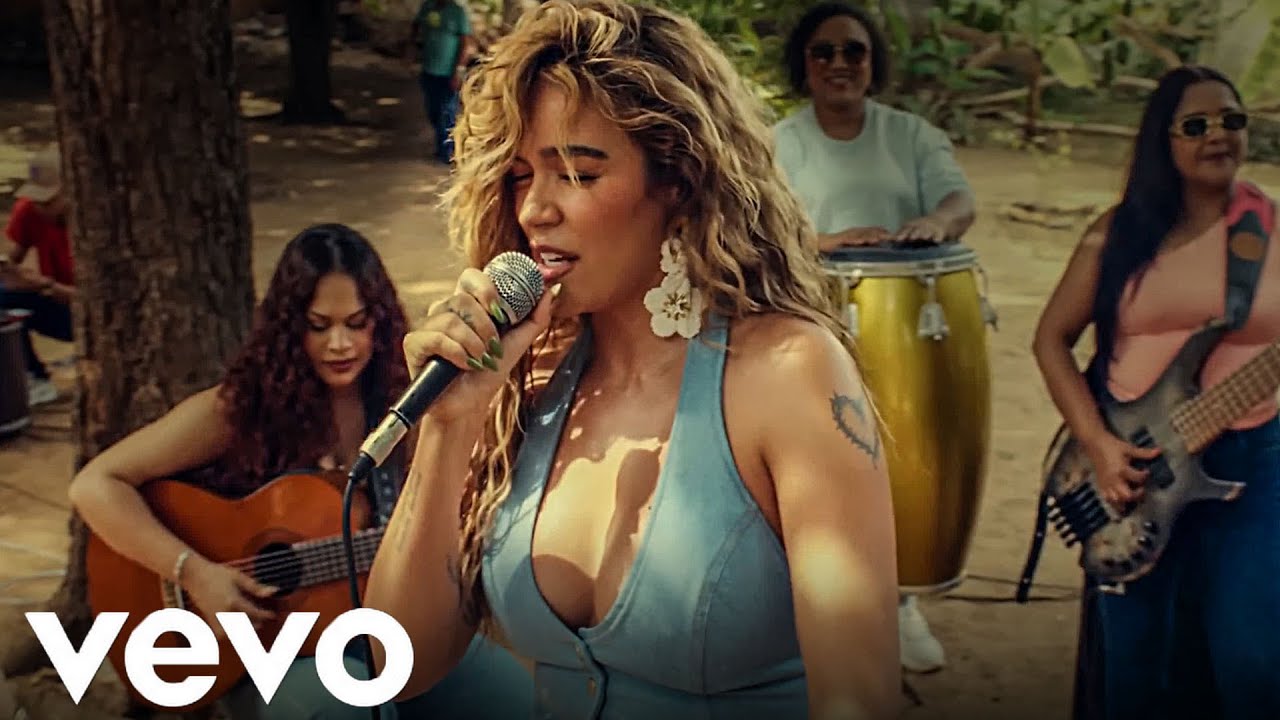 KAROL G - No Puedo Vivir Sin Él (Video Music) - YouTube