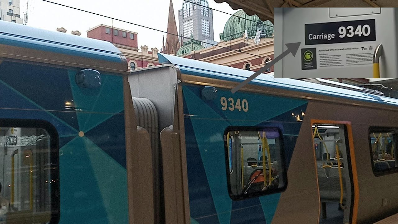 HCMT TS#40 in service - YouTube