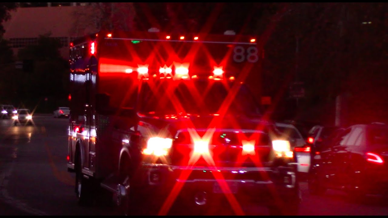 LAFD Rescue 88 Transporting - YouTube