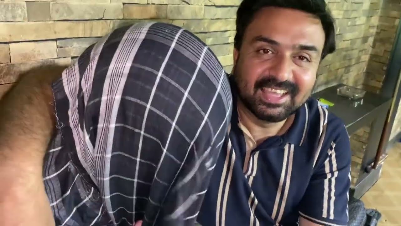 Office Break Snooker Fun - YouTube