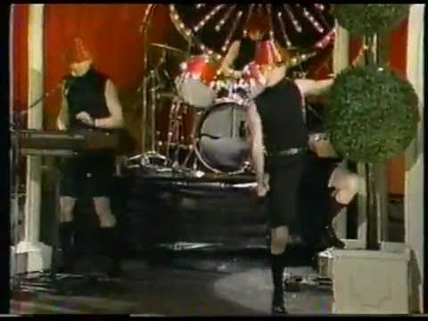 Devo Whip It Live - YouTube