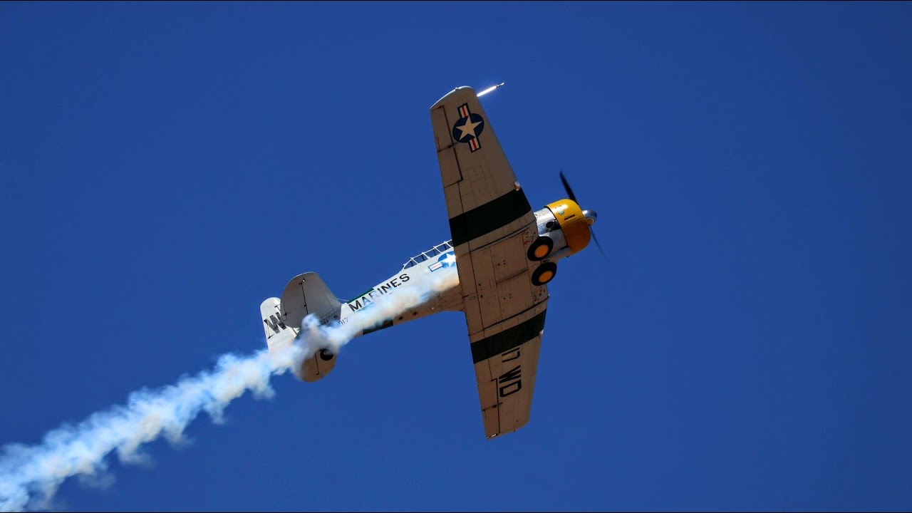 John Colliver T-6 Texan 'War Dog' Acrobatic Demo | Wings Over Camarillo ...