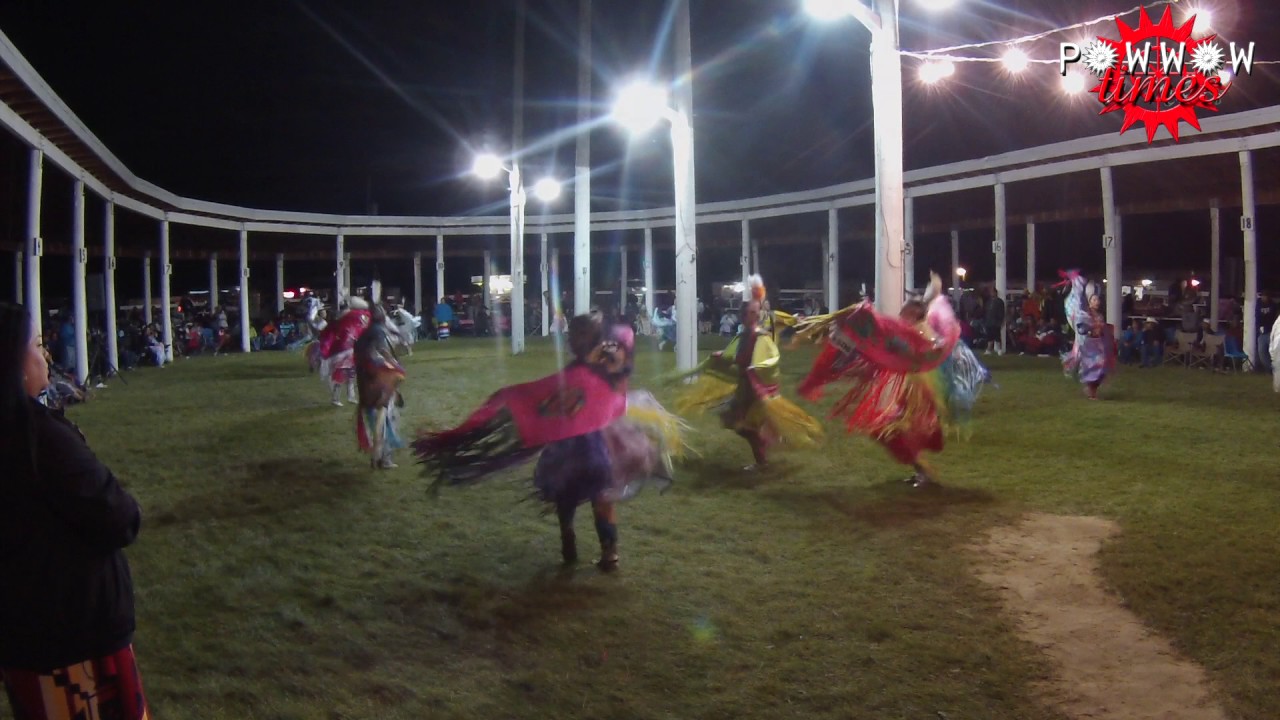 Women's Fancy Crow Hop @ Carry The Kettle Powwow 2016 - YouTube Music
