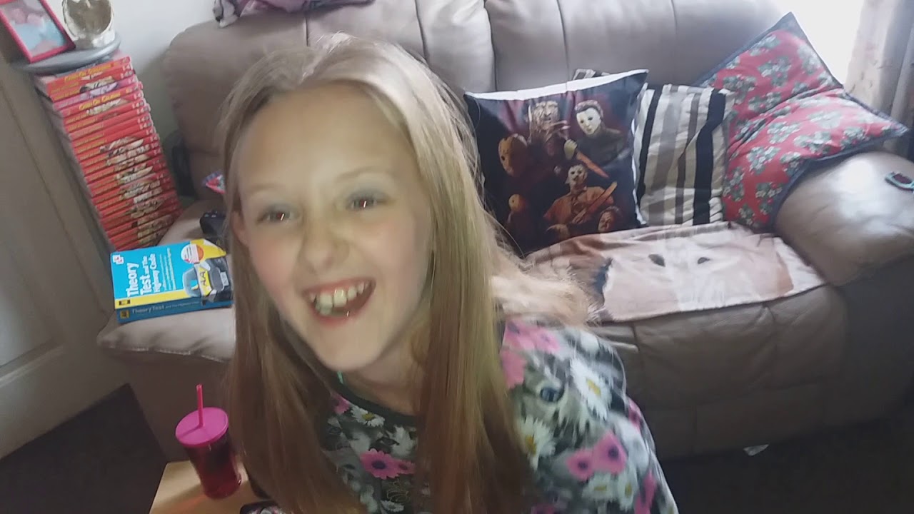 Jamielee never got an Easter egg hunt so did her a mini one 😍 - YouTube