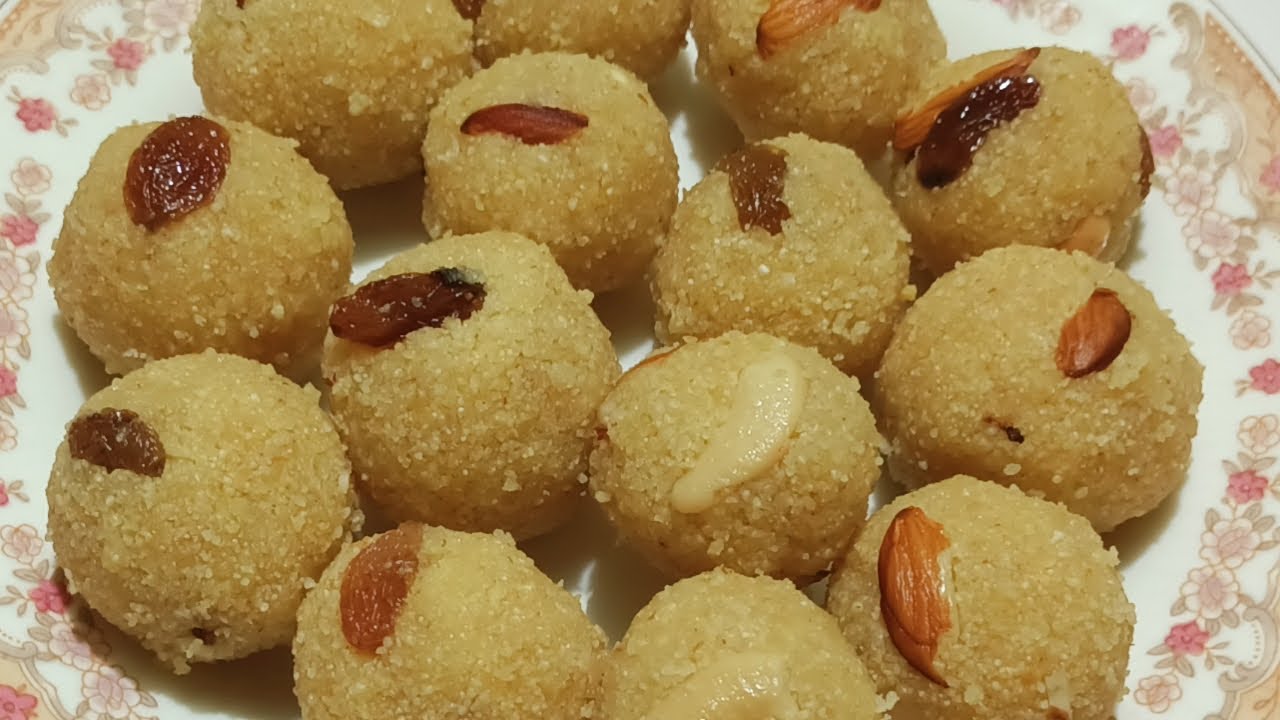 Rava Laddu / Rava Coconut Laddu / Rave Unde Recipe by Cook with Krupa ...