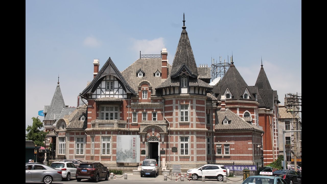 Dalian's Russian Street (China) - YouTube