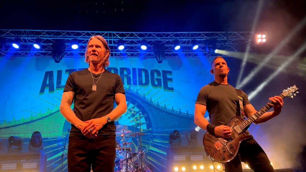 Alter Bridge: Metalingus [Live In Waterloo 2-10- 2023][4K] - YouTube