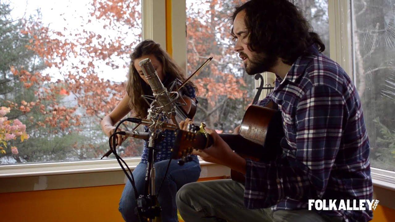 Folk Alley Sessions: Watchhouse (formerly Mandolin Orange) - "Darling ...