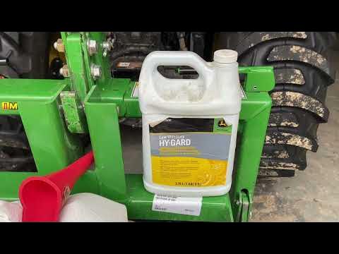John Deere 3038E Tractor CHECKING & FILLING HYDRAULIC FLUID - YouTube