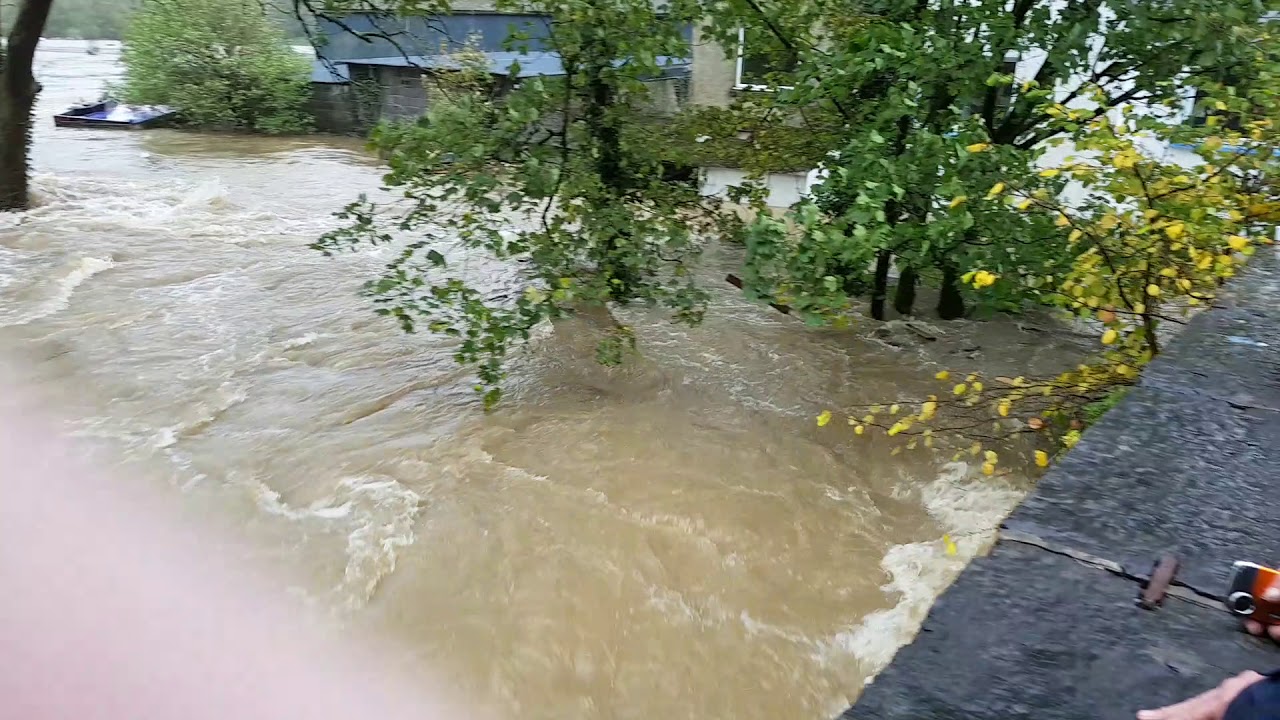 llandysul floods - YouTube