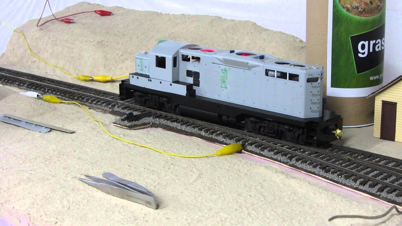 O scale Proto:48 GP9 project is coming to life. - YouTube