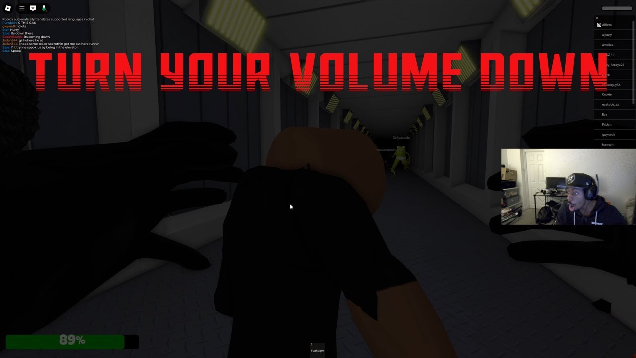 BLACK MAN gets scared of ROBLOX HORROR GAME - YouTube