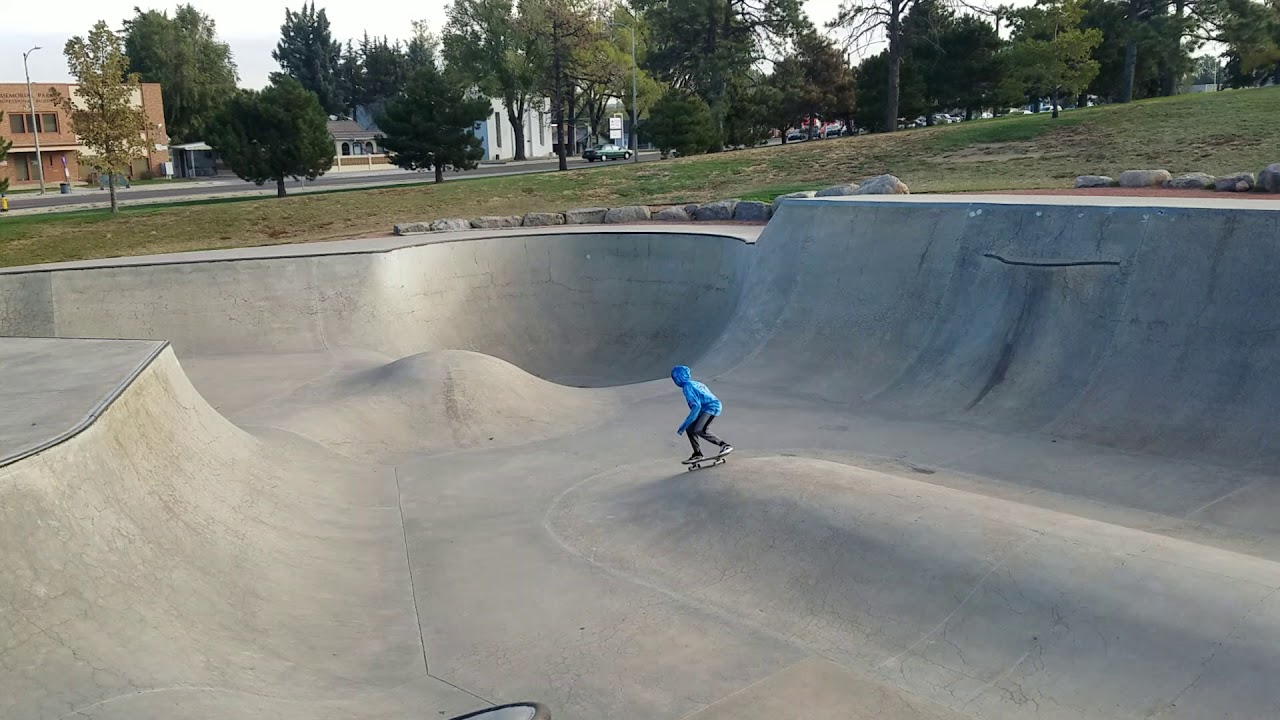 Memorial skatepark, Colorado Springs, bowl - YouTube