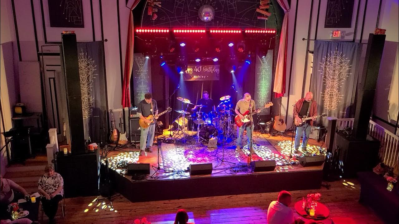 OneNorth ThreeSouth @ 5 Points Music Sanctuary Roanoke Virginia 11/13/2021 - YouTube