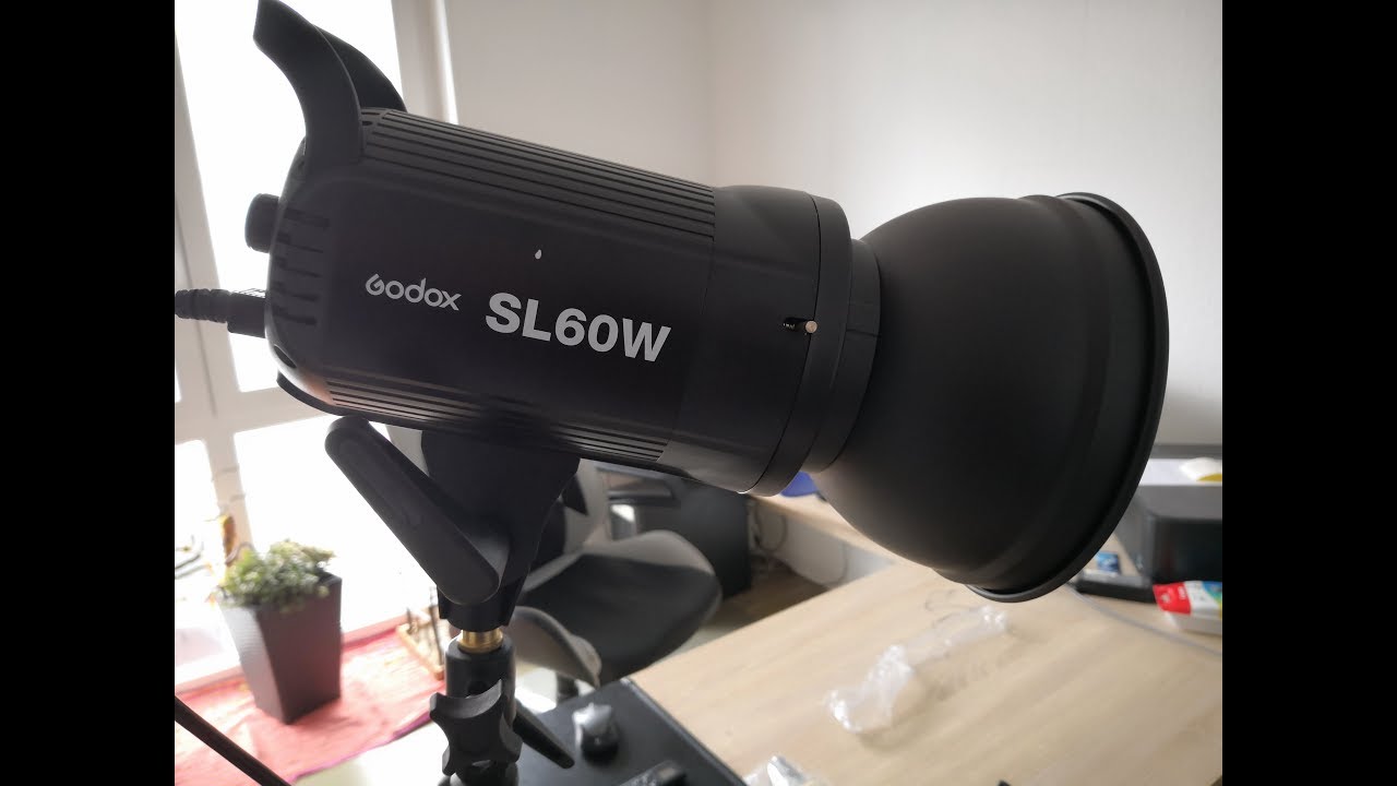 Godox SL60W EN - YouTube