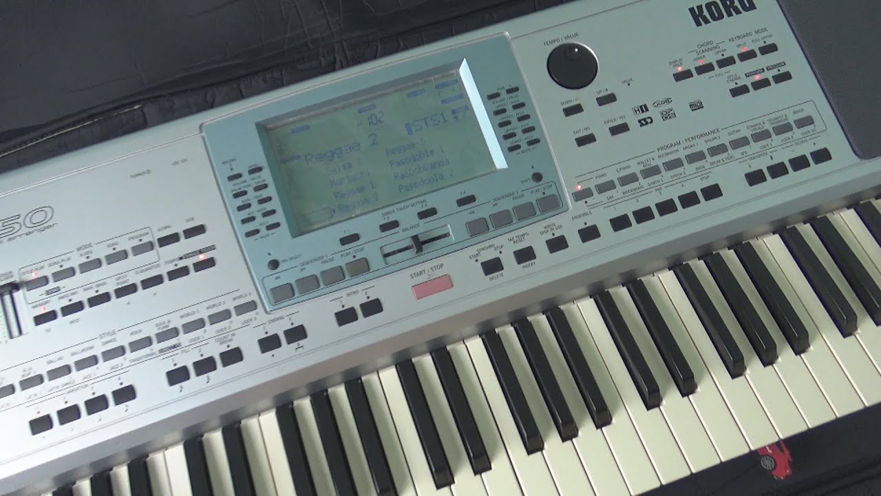 Korg PA 50 synth performing Reggae 2 Music Style - YouTube