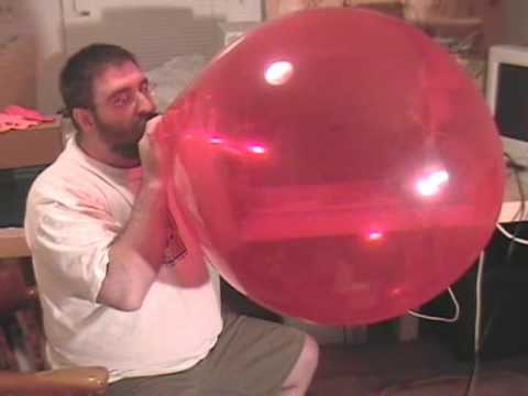 Red Tilly goes BANG - YouTube