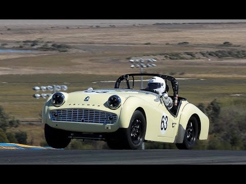 Triumph TR3 racing in 2019 VARA British Extravaganza - YouTube