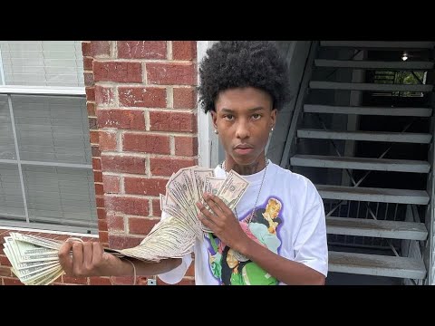 Peanut Butter Seats - Lil Rae (full song) - YouTube