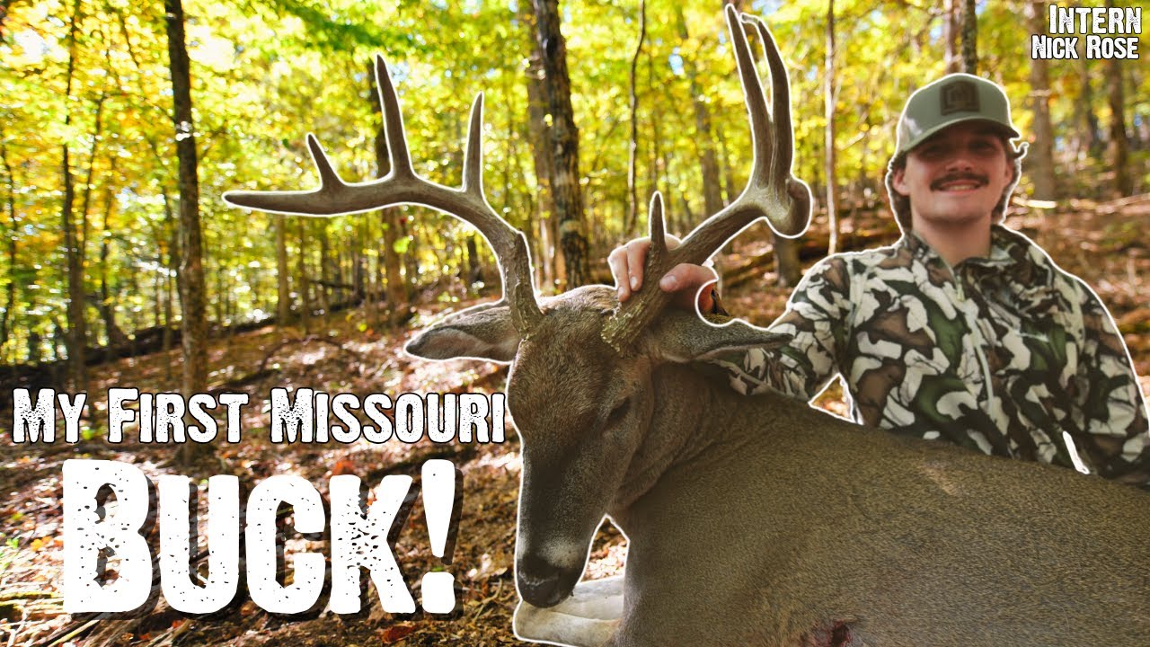 He Knocked on a Door and Harvested a Stud Buck - YouTube