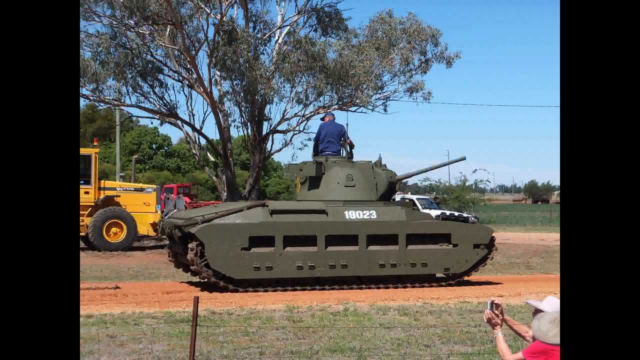 Matilda II Tank, part III, photograph slideshow. - YouTube