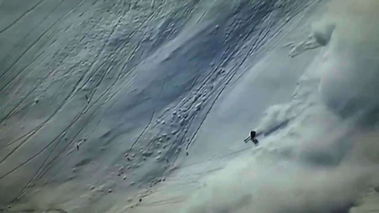 BIG JUMP to escape an avalanche!!!! - YouTube