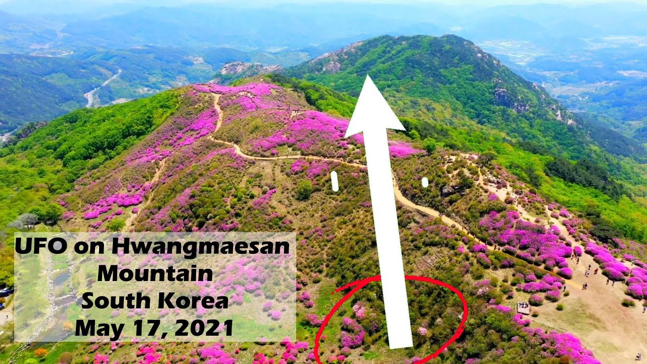 UFO on Hwangmaesan Mountain - Hapcheon-gun, South Korea - May 17, 2021 ...