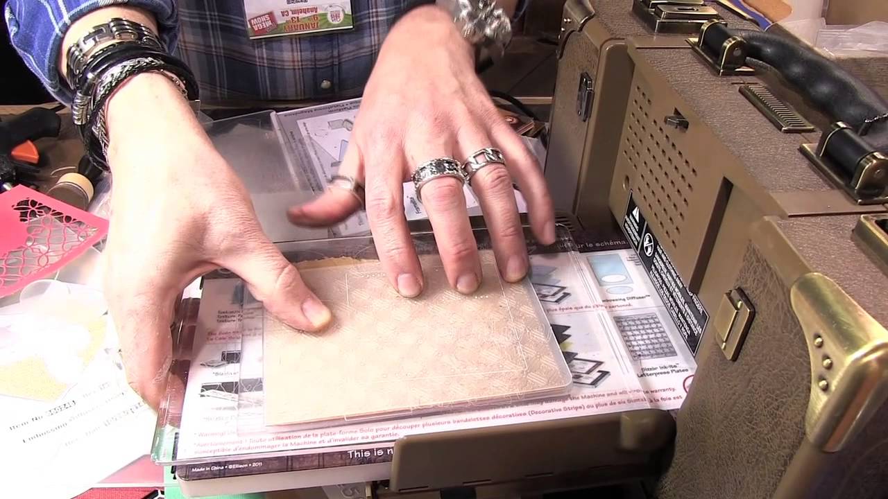 CHA 2015 - Tim Holtz Heart Shaped Diffusers - YouTube